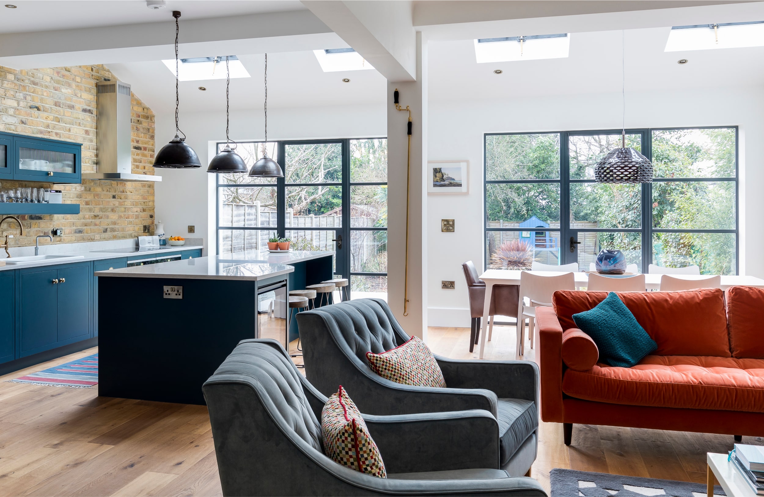 IDSystems - Award winning glazing, bifold and sliding door specialists